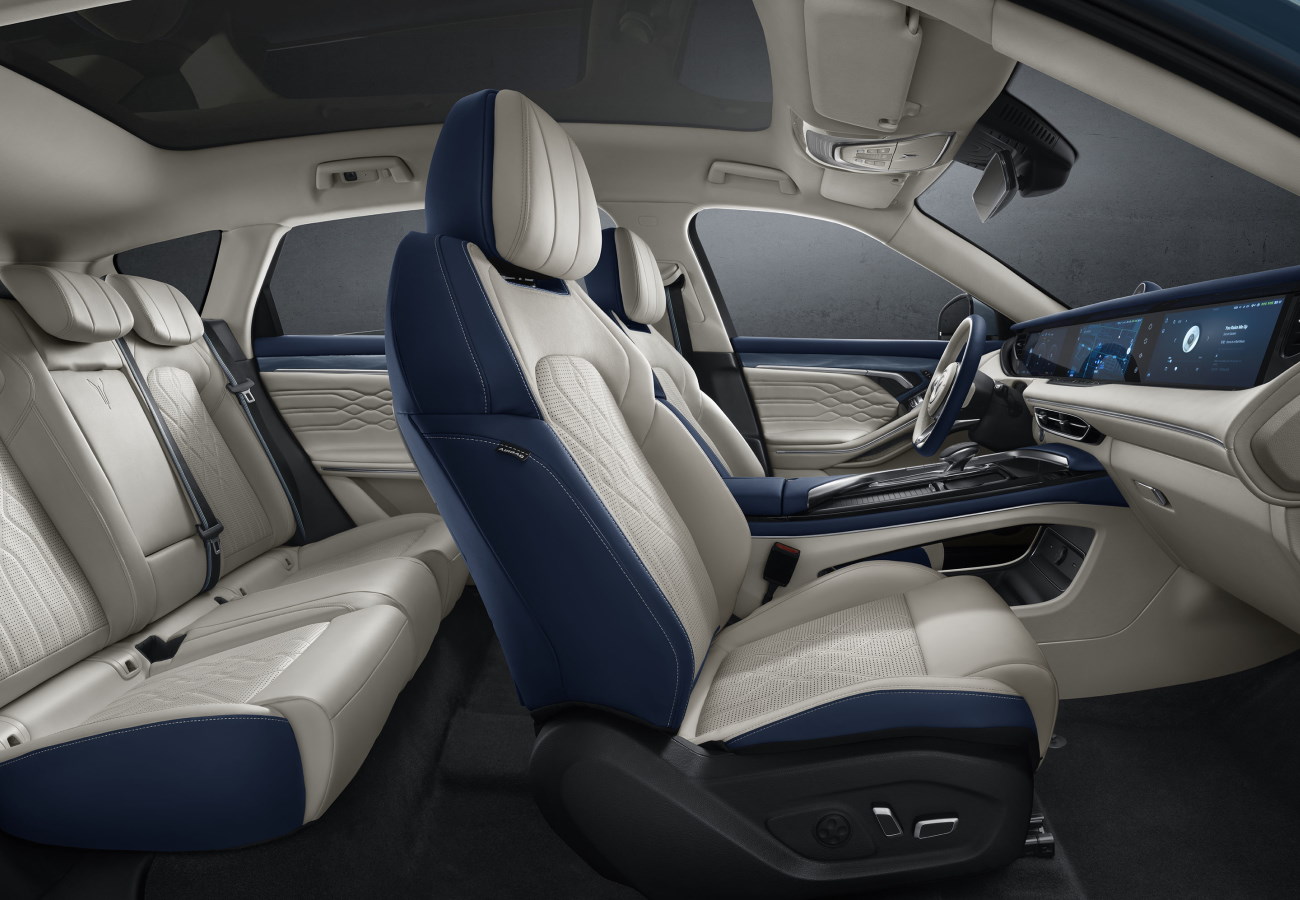 Voyah Free EV, 4WD, 2022 — Voltcar.kz