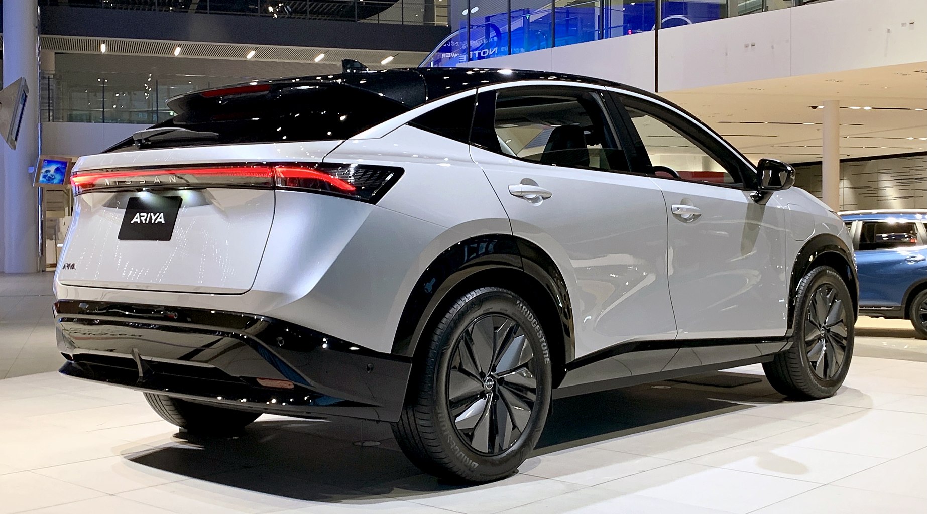 Nissan Ariya Performance, 2023. Tоп комплектация, 4WD — Voltcar.kz